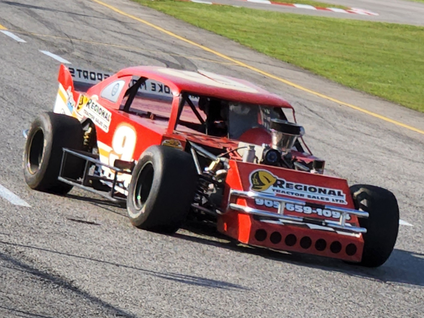 Southern Ontario Modifieds Back in Action Saturday - Grand Bend Speedway