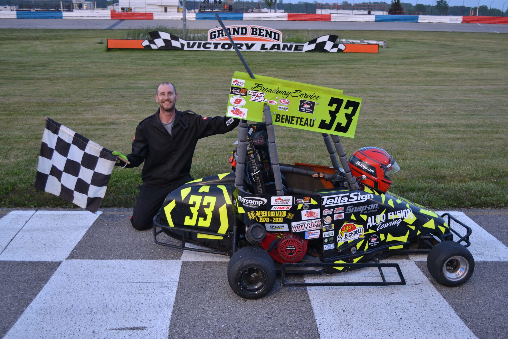 Graham Wins First-Ever Race on Father’s Day Weekend – Grand Bend Speedway