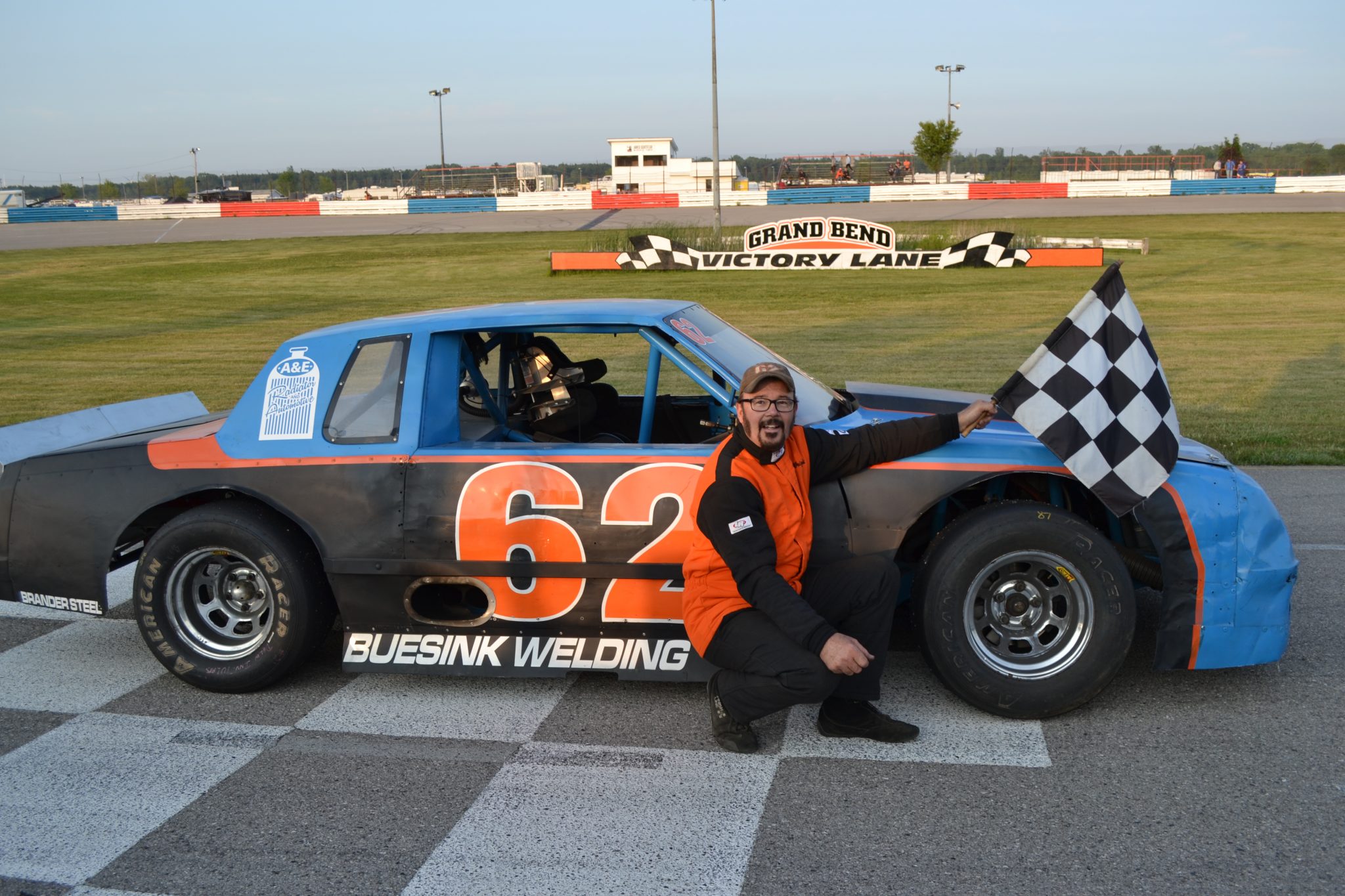 Graham Wins First-Ever Race on Father’s Day Weekend – Grand Bend Speedway